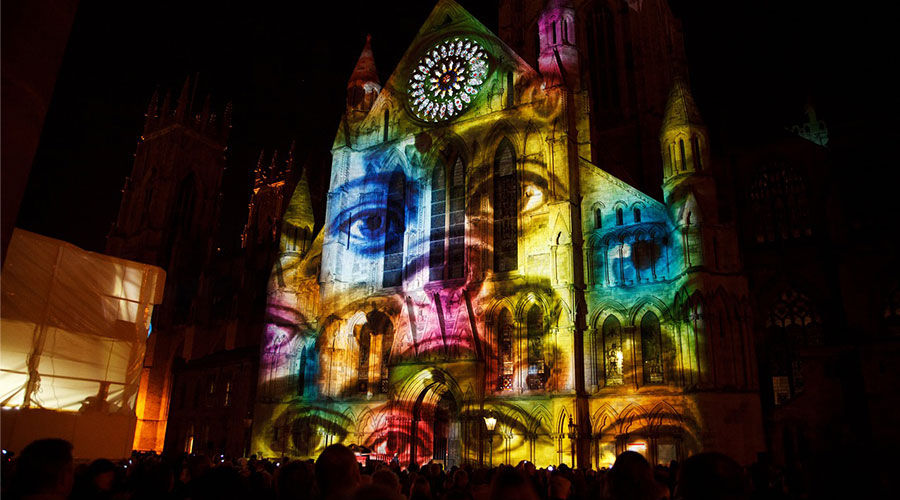 ¿Qué es y como funciona el video mapping? | BenQ México