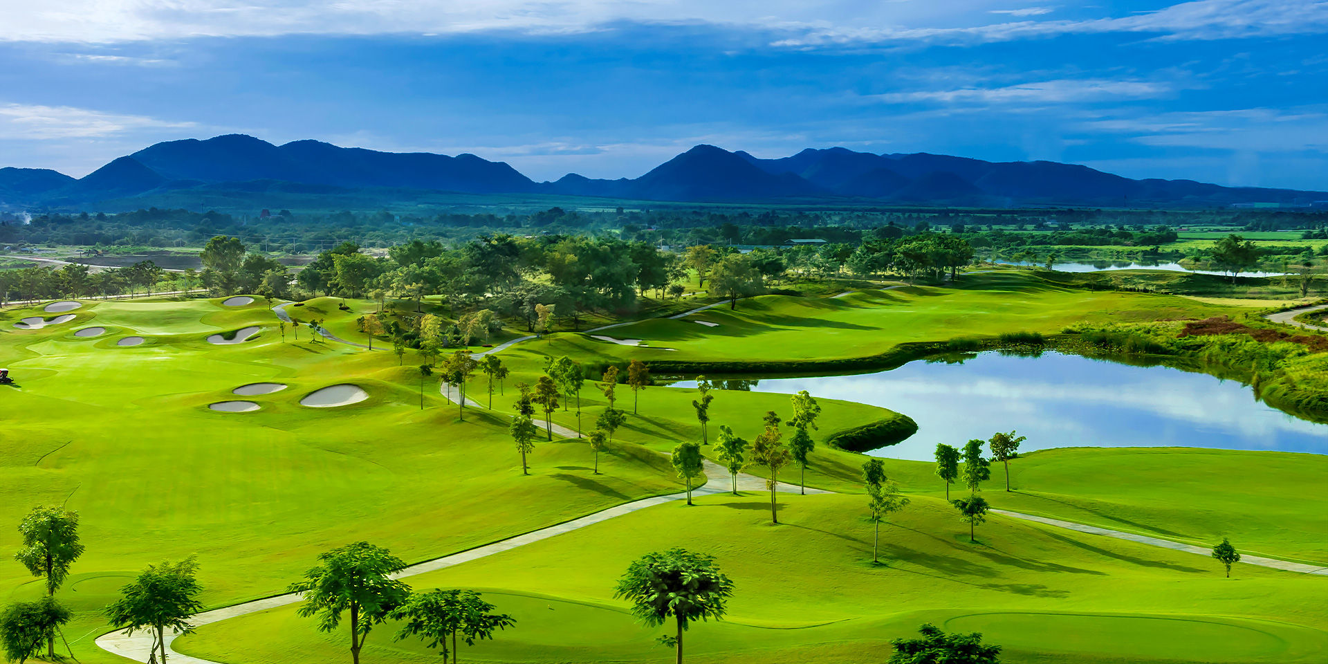 BenQ Golf Simulator Projectors