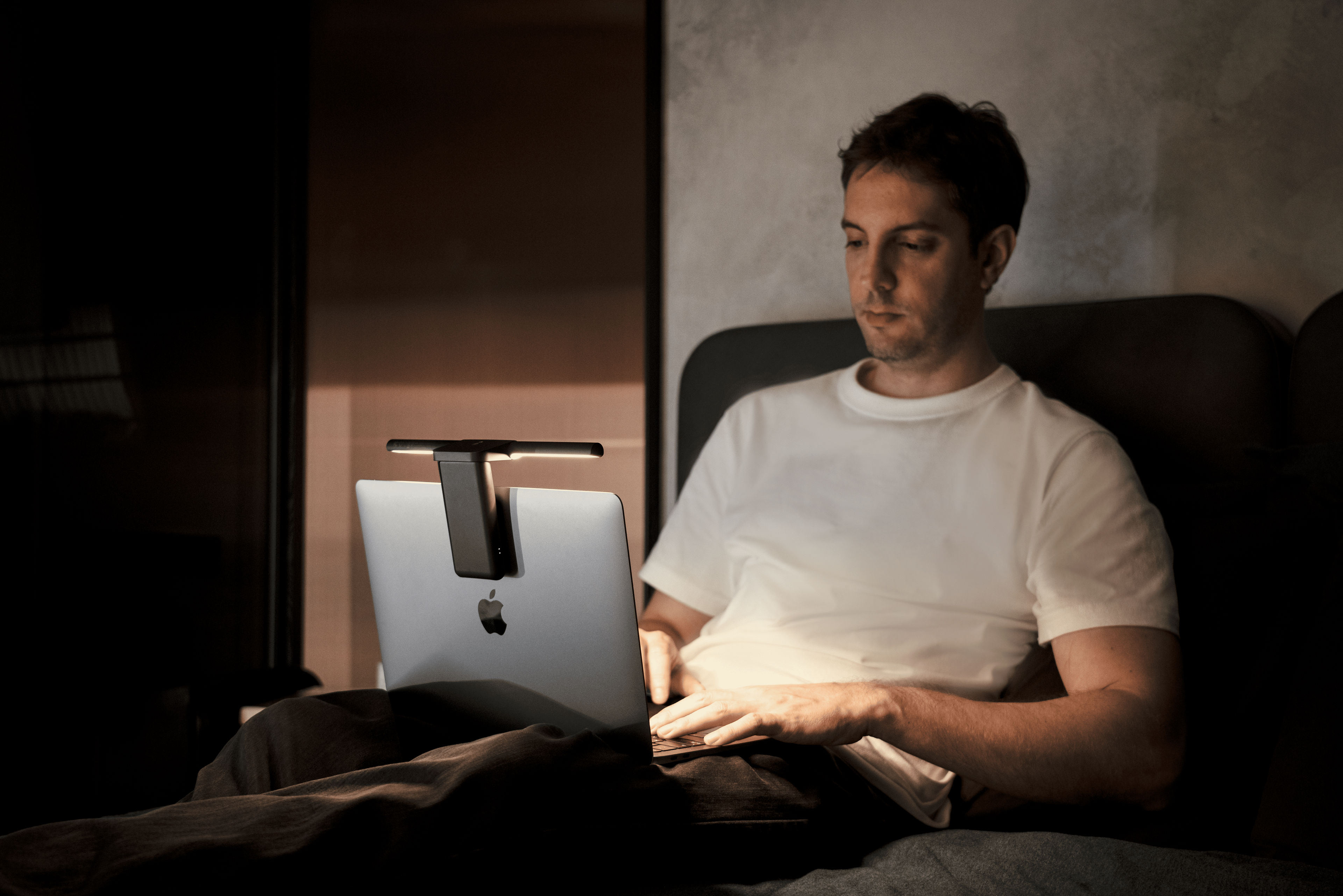 BenQ LaptopBar Laptop Monitor Light | BenQ AU